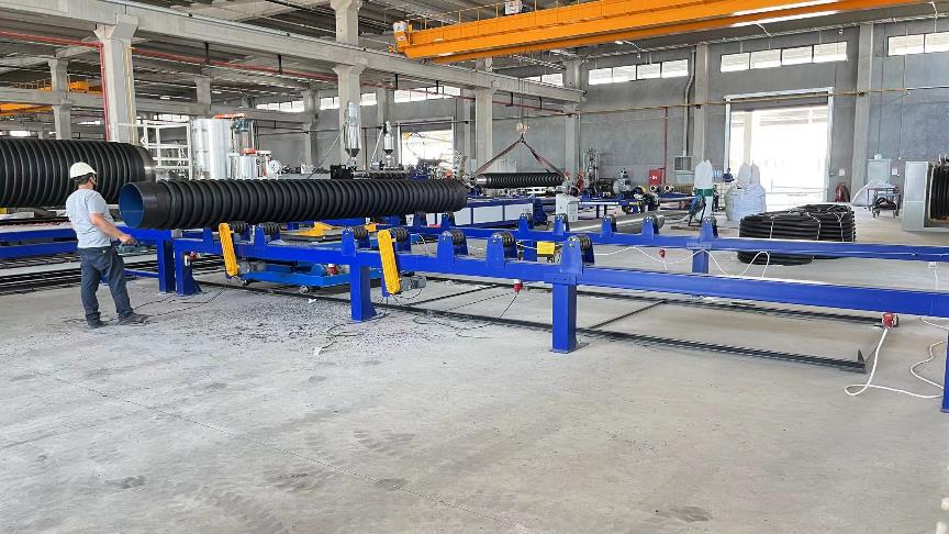 What are the features of HDPE spiral pipe machines - Eagle Machinery Co